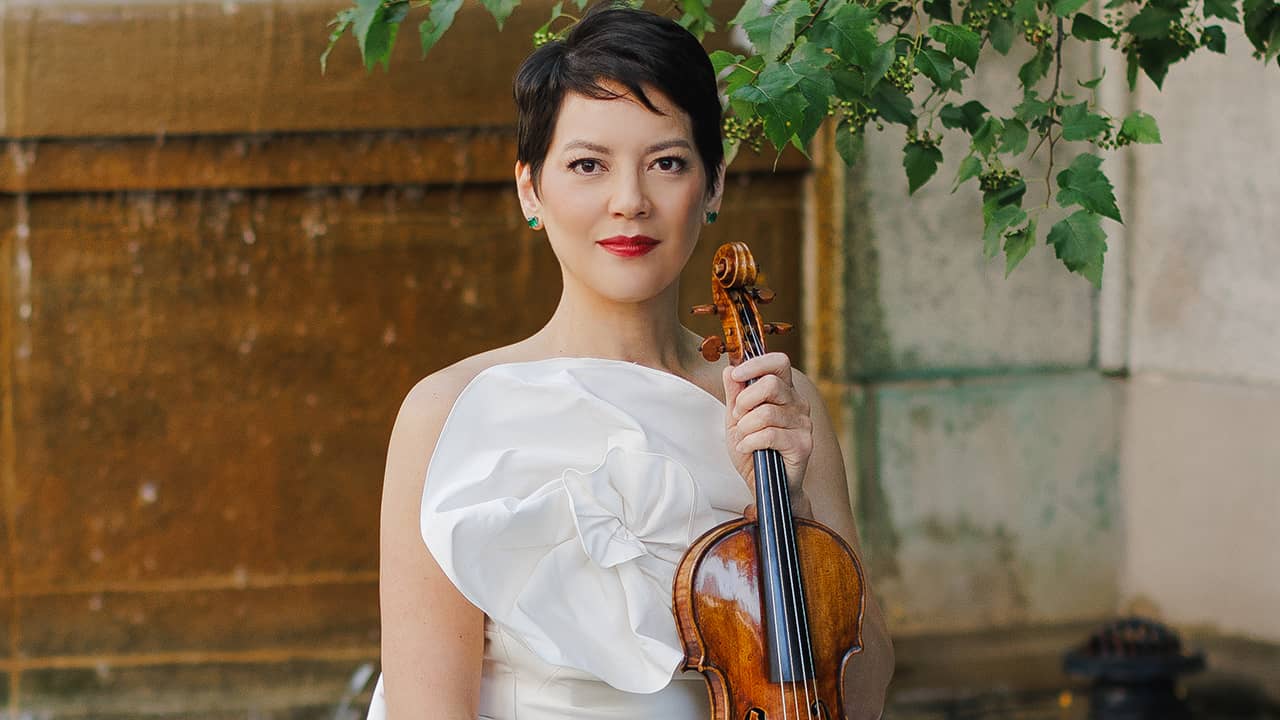 Violinist Anne Akiko Meyers Nominated for Two 2024 Latin Grammy Awards ...